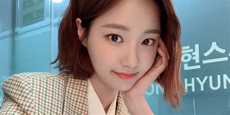 Yeonwoo Responds To Criticism After Sharing Petitions On Telegram Nth