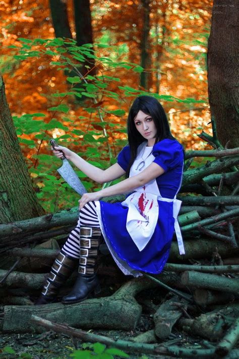 Alice Madness By Sangvinar On DeviantART Alice Cosplay Cosplay Alice Madness
