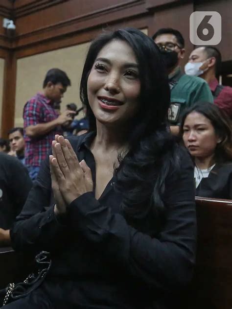 Enaknya Kenal Syl Pedangdut Nayunda Dikasih Barang Mahal Ditransfer Uang Sampai Diberi Bunga