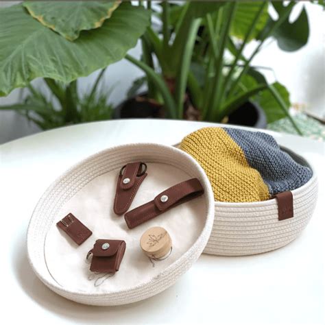 Thread And Maple Paradise Fibers