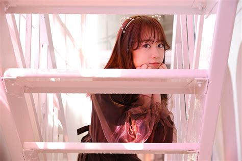 伊達さゆりの「手さぐりの旅」 第4回 Back Numberさんの「黒い猫の歌」から教わった“自分らしさ”への向き合い方（中編） Febri