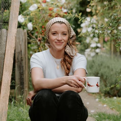 Lucy Sally Sommer Youtube