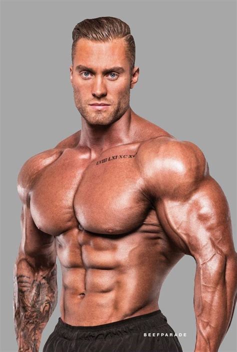 Poster 2017 Chris Bumstead Canada 2 February 1995 Height 6 Foot