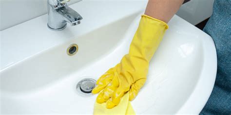 How To Clean A Bathroom Sink Overflow Hole The Cleaning Mommy