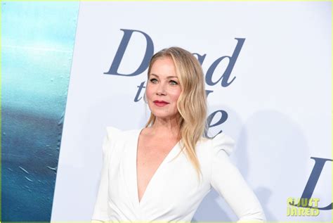 Christina Applegate Gets Really Honest About Receiving Her Ms Diagnosis