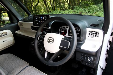 ダイハツ ムーヴキャンバス新旧比較 特集・コラム [corism]