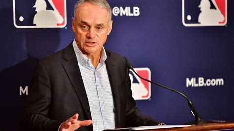 Rob Manfreds New Mlb Realignment Idea Doesnt Sit Well With Fans Trying To Kill The Game