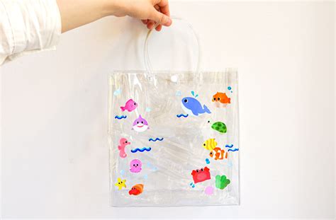 여름 바다 투명 가방 꾸미기 차이의 놀이