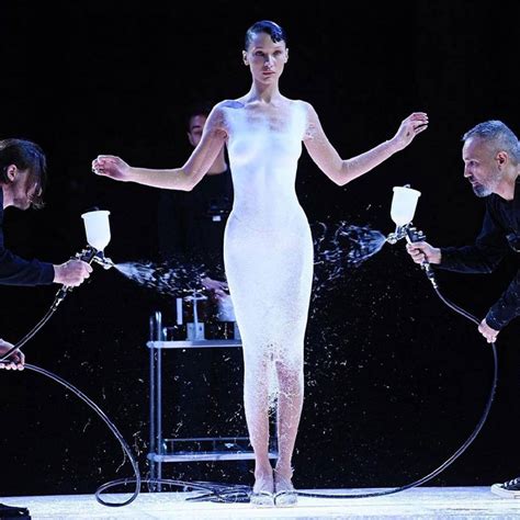 A Closer Look At Bella Hadids Spray Painted Coperni Dress Reveals The