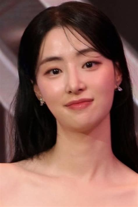 Jeon Hye Yeon Wiki Biography Age Gallery Spouse And More
