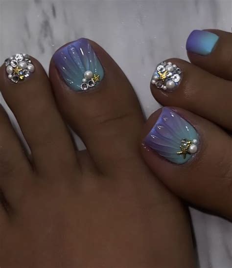 Pin By Hatshepsut On Nailgasm Cute Toe Nails Toe Nails Toe Nail Designs