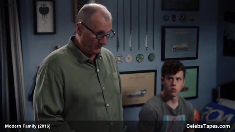 Sofia Vergara Deep Cleavage