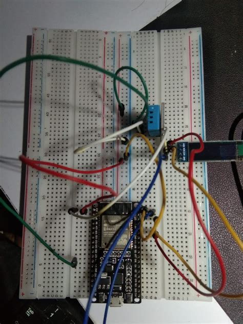 serial communication di esp32 pada projek tugas ini saya akan… by m