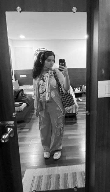 Ananya Singh On Linkedin Jacquemus Fashiondesign Minimalistfashion Southoffrance