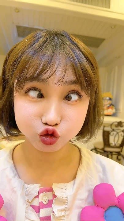 忙活了半天，又被主人偷吃了。哇哇哇。无敌小小豆 搞笑 美食 萌宠 无敌小小豆的猫 Youtube