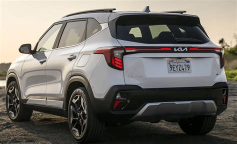 기아 셀토스 2024 출시일 가격 가격표 하이브리드 그래비티 옵션 추천 단점