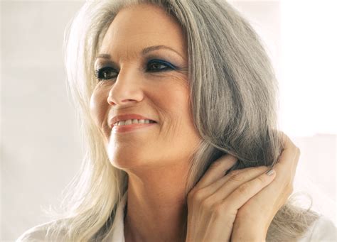 Best Makeup For Gray Hair And Brown Eyes