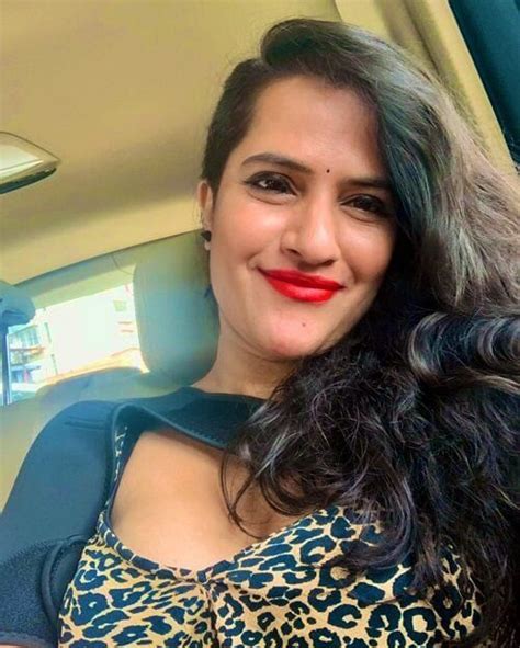 Sona Mohapatra Profile Wiki Boyfriend Net Worth Age Family Background Biography And More