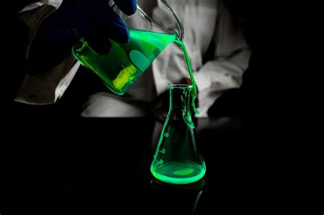 Fluorescence Vs Phosphorescence How Light Emission Works