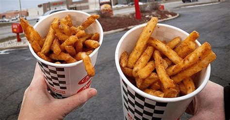 Does Rally S Have Curly Fries At Yvonne Hosford Blog