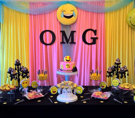 Emoji Birthday Party For Girls Girl Pink Glitter Emoji Birthday Party