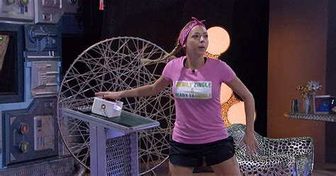 6 Times Julia From Big Brother 17 Was The Smartest Person In The House