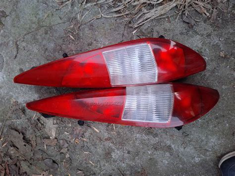 Стопове за форд мондео комби 2003г Фарове Стопове Мигачи Резервни части консумативи