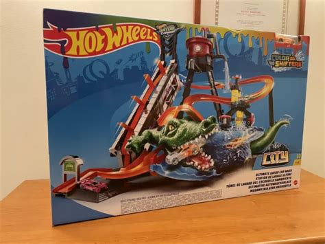 Hot Wheels City Gator Car Wash Connectable Play Set With Diecast New