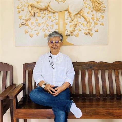 Royalist Thailand รู้ไว้ใช่ว่า ราชนิกุล กับ ราชินิกุล คำว่า ราชนิกุล กับคำว่า