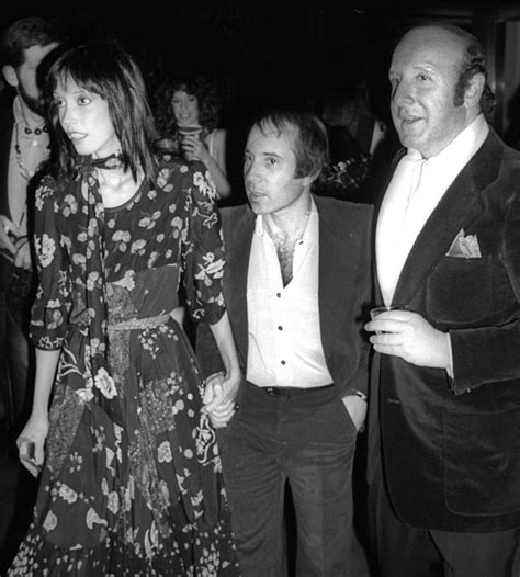 Paul Simon See Photos Of The Singer Hollywood Life