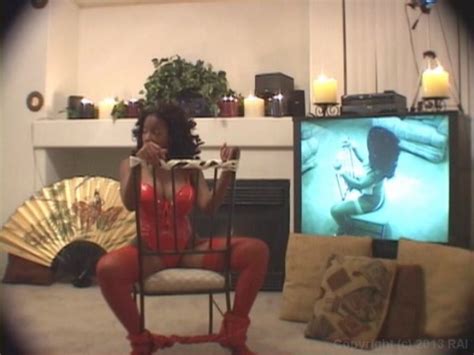 Big Tit Ebony Babe Loves To Suck Cock From Flex Appeal 2011 By Justin Slayer Gemini