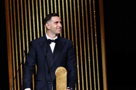 الوطن سبورت رسميا دوناروما يتوج بجائزة ياشين 2025 لأفضل حارس مرمى