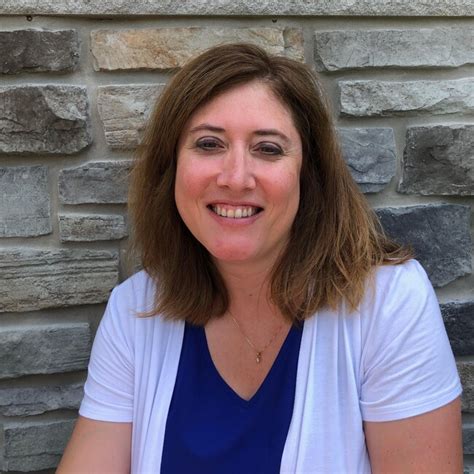 Stephanie Lewandowski Real Estate Agent In Neenah Wi