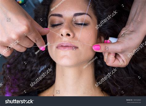 6 235 Facial Threading Images Stock Photos Vectors Shutterstock