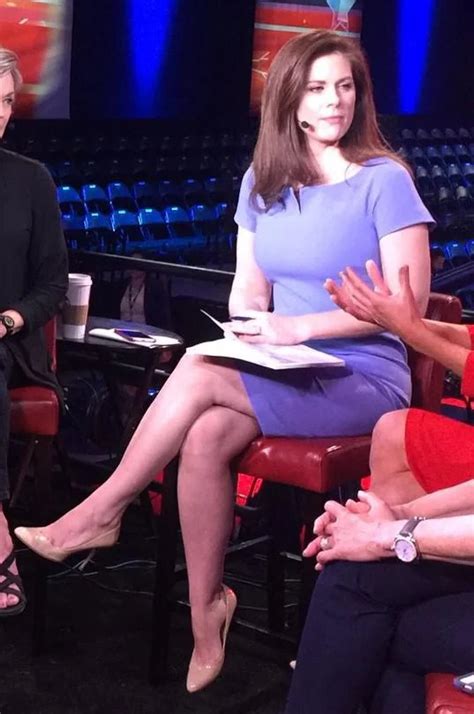 Erin Burnett Legs Erin Burnett Tv Guide