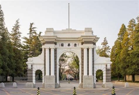 清华大学（tsinghua University） 上海青野文化传媒有限公司