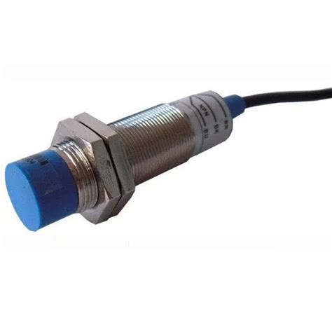 Inductive Proximity Sensor 415 Volt 50 Hertz Frequency Gray Color Reliable Detection For