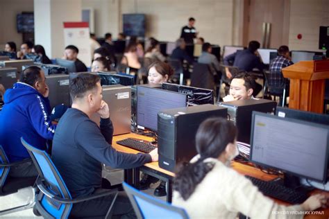 Г Занданшатар Ёс зүйтэй төрийн албан хаагч бол авлигагүй нийгмийн үндэс мөн