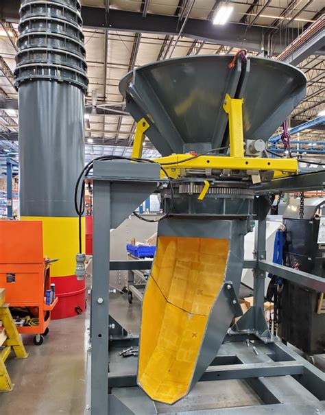 Vortex Ship Loading Spout Featuring Trimming Spoon Vortex