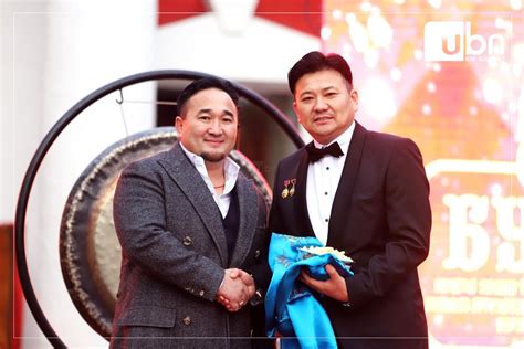 Булган аймгийн Хөгжимт жүжгийн театрыг Төрийн соёрхолт Н Наранбаатарын нэрэмжит болголоо