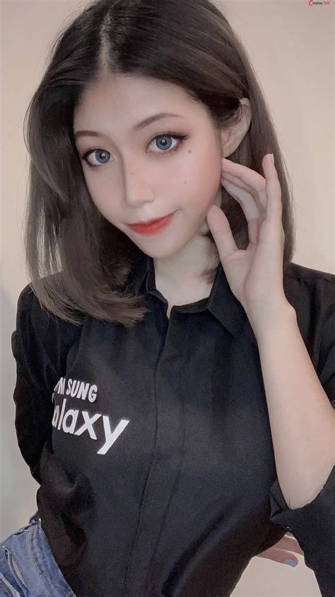 Ain Nguyen Cosplay Sam Samsung 15 Photos Cosplaytele