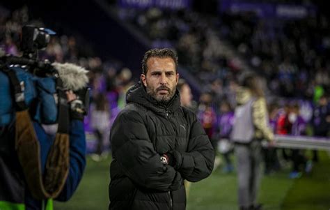 ვალენსია რუბენ ბარახას გათავისუფლებას განიხილავს