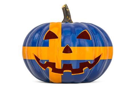 스웨덴 개념의 할로윈 스웨덴 국기와 사악한 조각 호박 흰색 배경에 고립 된 3d 렌더링 10월에 대한 스톡 사진 및 기타 이미지