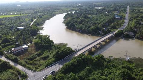 วิ่งสะดวก ทช ปรับปรุงถนน พท 4007 จ พัทลุง 21 กม เชื่อมหาดแสนสุขลำปำ ทะเลน้อย