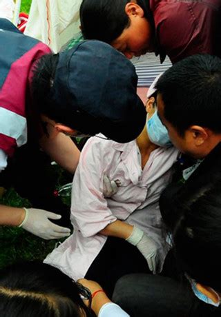 道德的重量灾难中的伦理纠结 评论频道 凤凰网