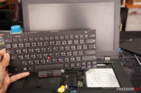 รับเปลี่ยนคีย์บอร์ดโน๊ตบุ๊ค Keyboard คีย์บอร์ดเสีย กดไม่ติด ปุ่มค้าง ปุ่มหาย กดไม่ค่อยติด
