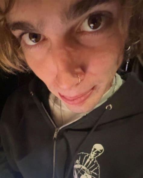 Discover 11 Queen Vinnie Hacker And Hacker Ideas Hacker Aesthetic