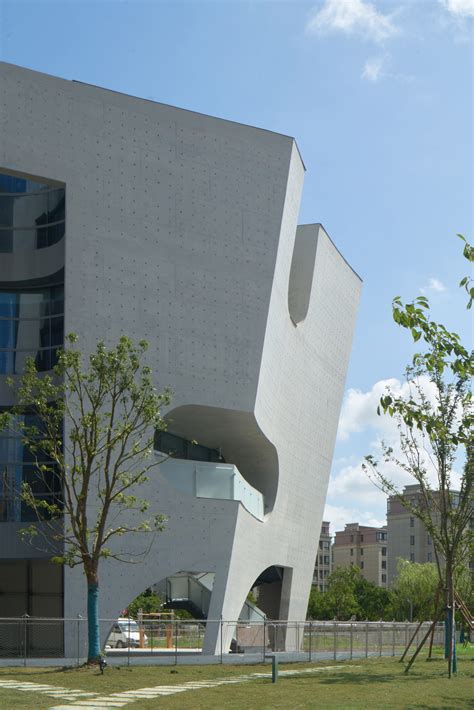 Steven Holl Completes Cofco Cultural And Health Center In Shanghai