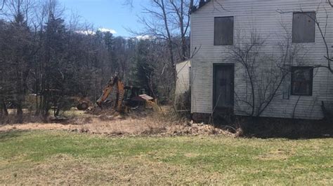 State Police Search Property Previously Connected To Tracy Kroh