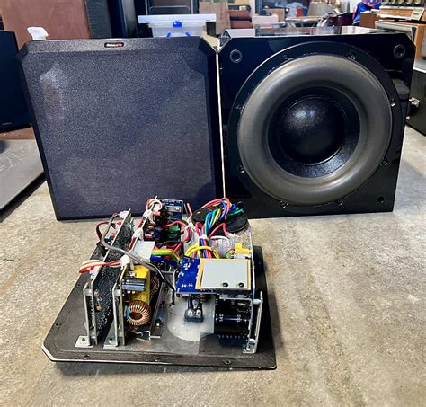 Used Sunfire Hrs 10 1000 Subwoofers For Sale